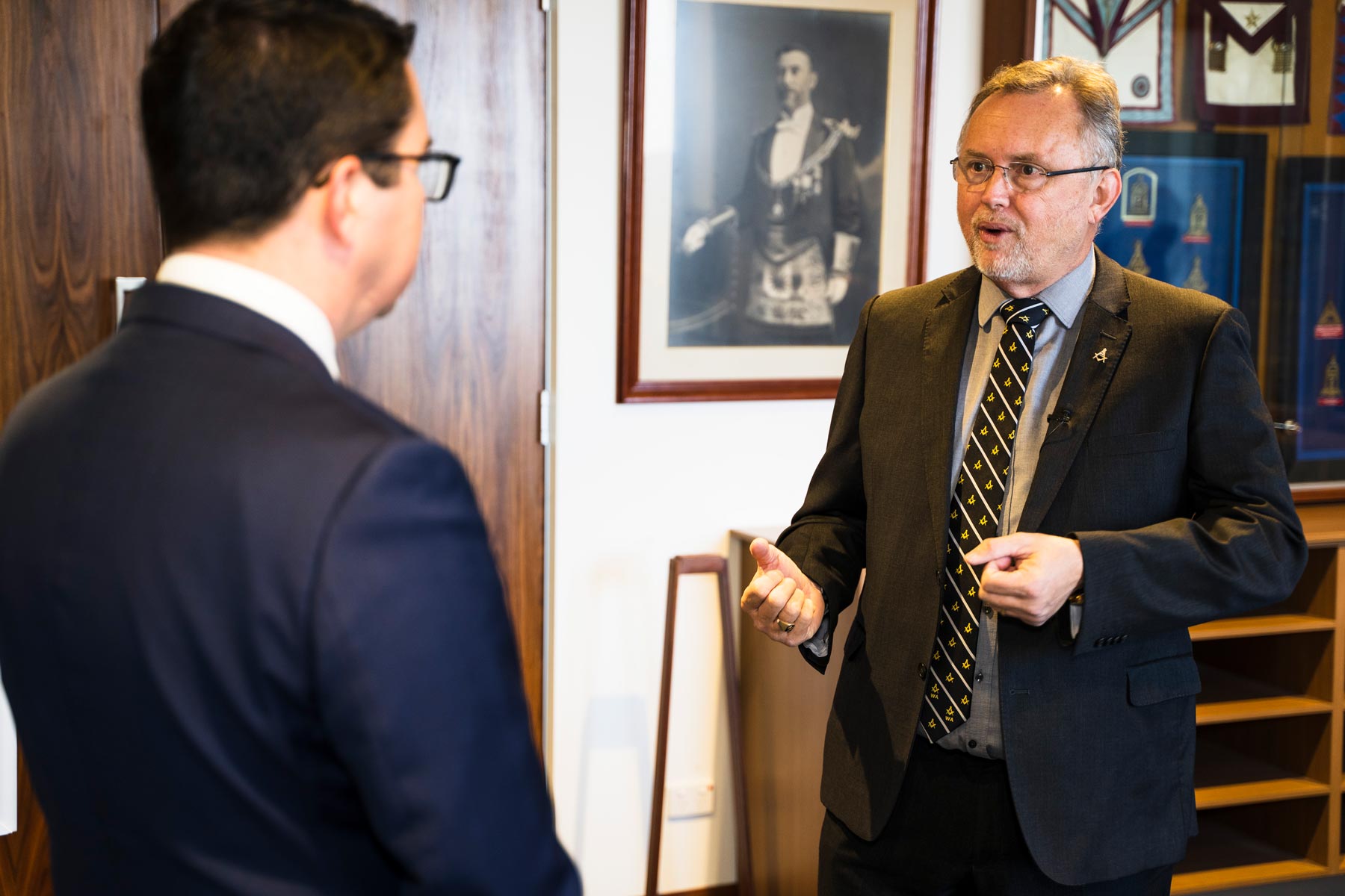 Patrick Gorman MP visits Grand Lodge - The Grand Lodge of Western Australia